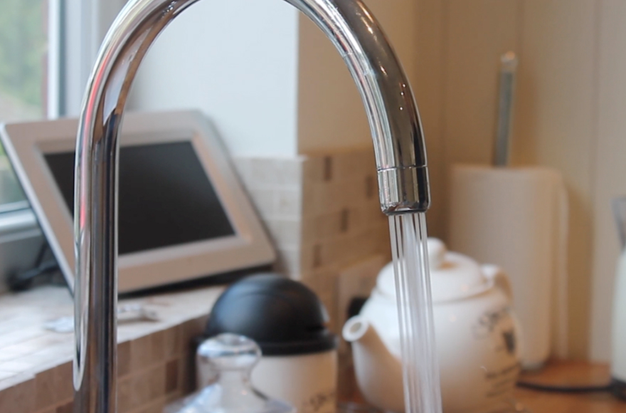 Regulating Water Flow to Boost Efficiency - Cenergist